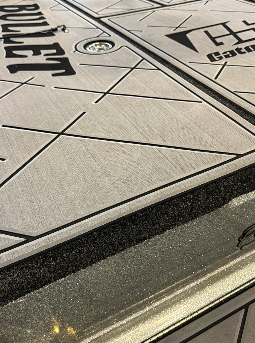 Gator Step Floor Decking - Seven Lakes Marine Service