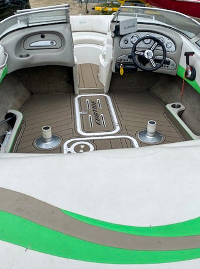 Gator Step Floor Decking - Seven Lakes Marine Service